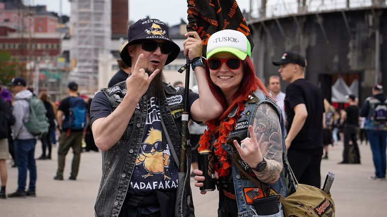 Tuska-festivaalilla yleisö ei säästele tyylissä – katso kuvakooste ...