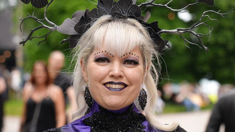 Tuska-festivaalilla yleisö ei säästele tyylissä – katso kuvakooste ...