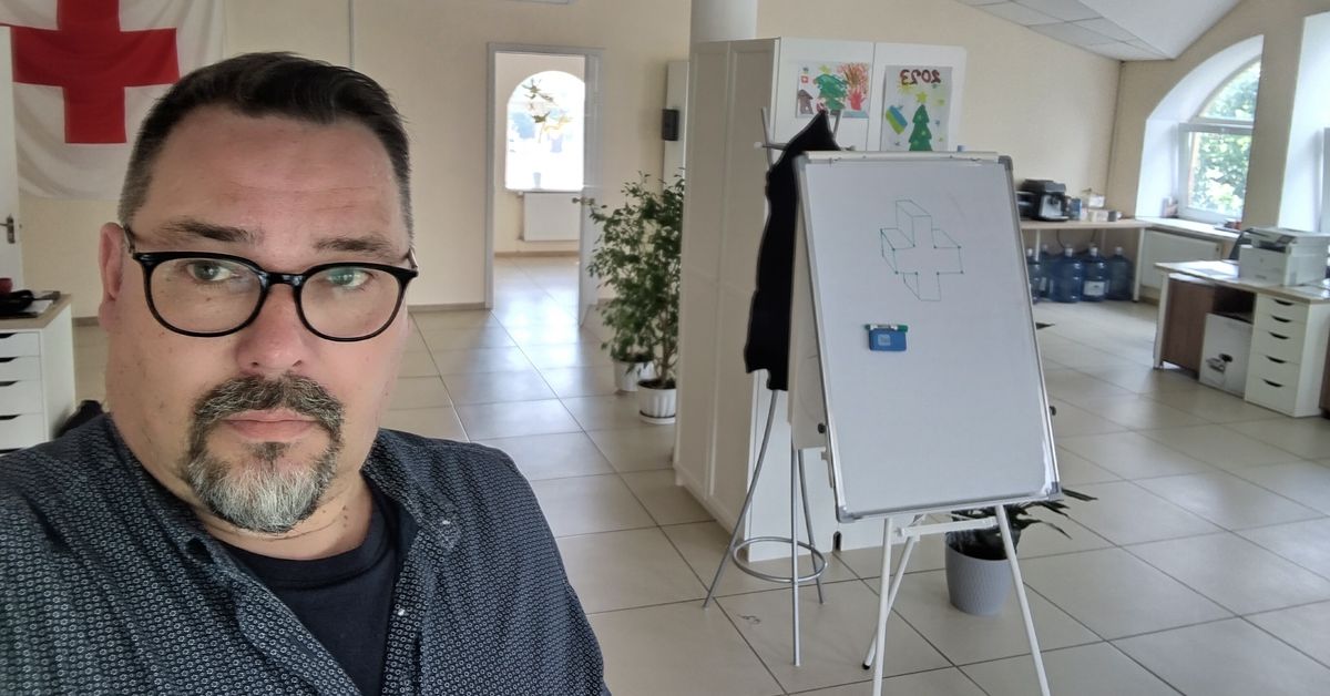Arkkitehti Pasi Aaltonen tottui Ukrainassa sotaan: ”Ohjushälytyksen ...