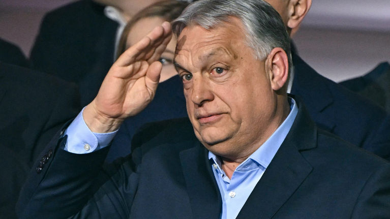 Orbán luopuu paikastaan Unkarin parlamentissa | Uutisia lyhyesti | Yle ...