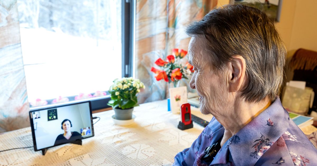 Digipalvelut suunnittelee ”keski-ikäinen IT-Jari”, ja siksi ikäihmisten ...