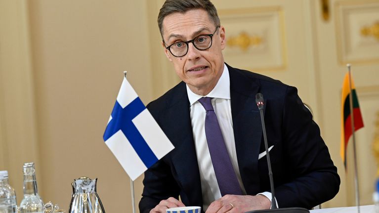 Presidentti Stubb työvierailulle Kanadaan | Uutisia lyhyesti | Yle